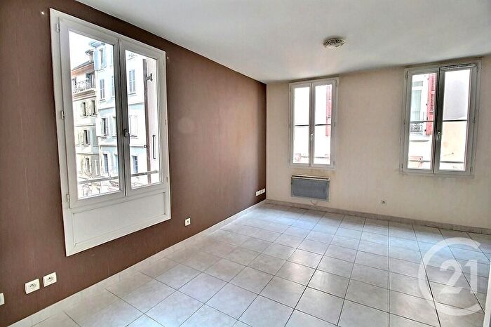 Évian-les-Bains - Appartement 1 pièce à louer