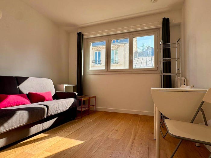 Clignancourt-Jules Joffrin, Paris 18ème arrondissement : Appartement 1 pièce à louer