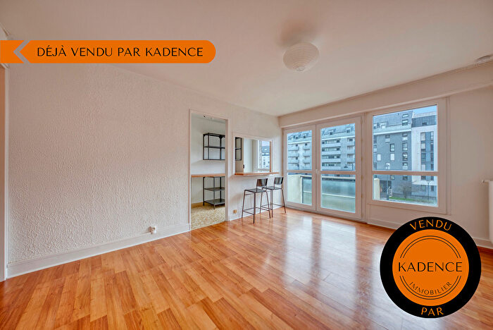 Appartement à vendre - Quartiers Centre, Thabor, Oberthür - 1 pièce