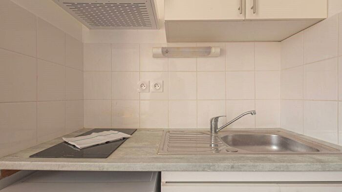 Champs-Complexe Agricole, Châlons-en-Champagne : Appartement 1 pièce à louer