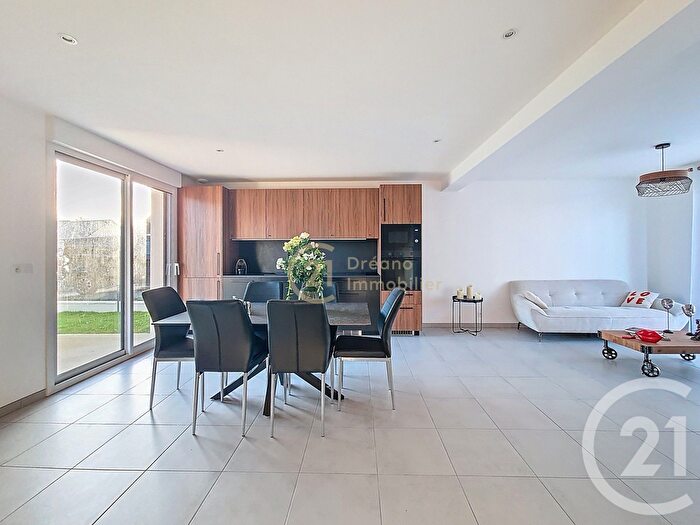 Maison à vendre - Combourg - 6 pièces - 4 chambres