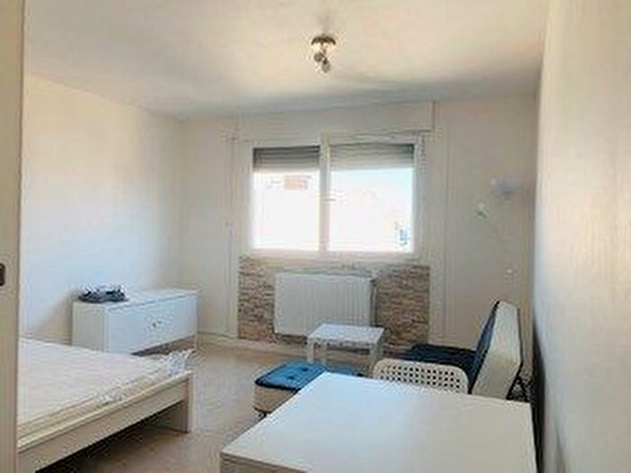 Appartement 1 pièce à louer à Nice, Arenas