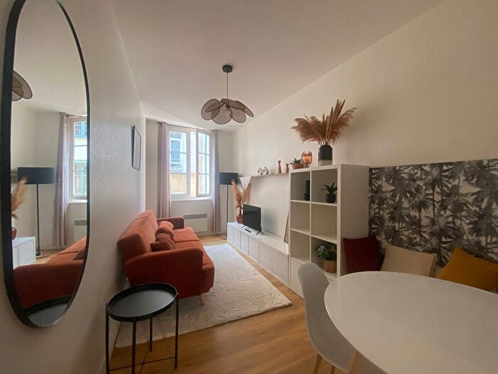 Appartement 2 pièces à Centre-Hôtel de Ville, Limoges, à louer