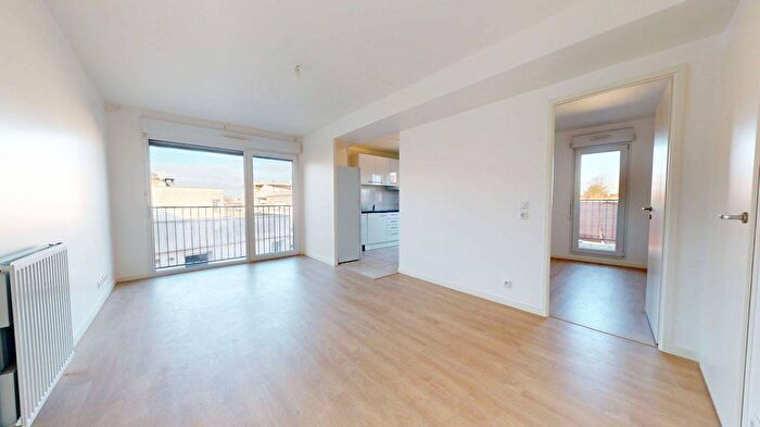 Appartement à louer - Centre Ville-Mairie, Noisy-le-Sec - 3 pièces - 2 chambres