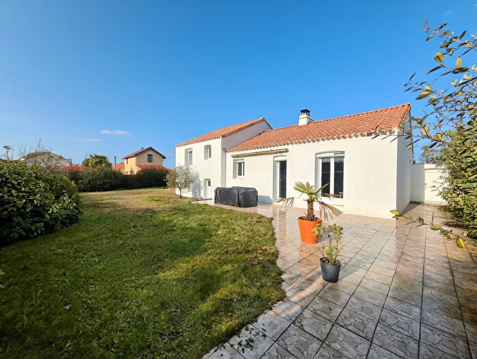 Maison à vendre - Basse-Goulaine - 6 pièces - 4 chambres