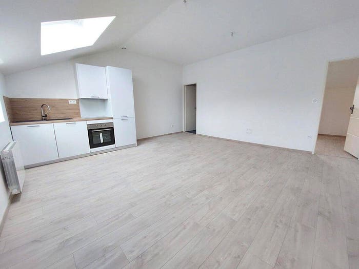 Sud, Anzin : Appartement 2 pièces à louer