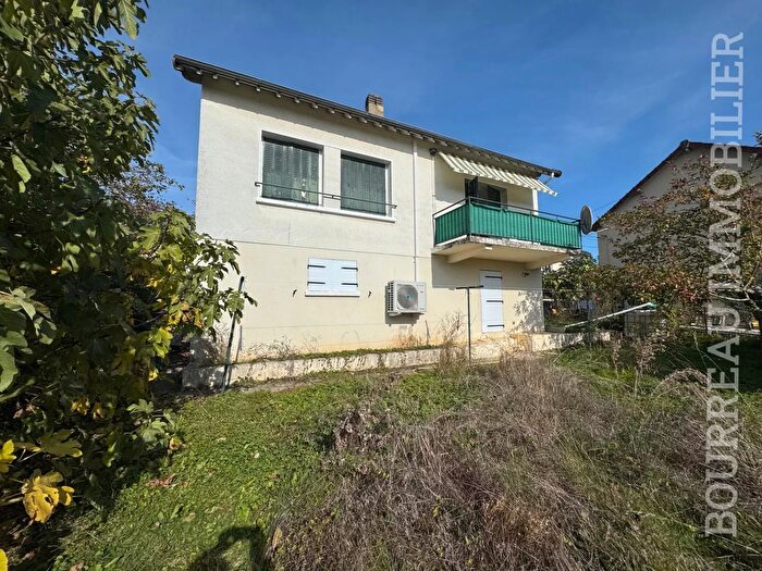 Maison à vendre - Joigny - 6 pièces - 2 chambres