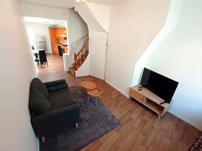 Amiens, Saint-Honoré, Jeanne d'Arc : Maison 3 pièces à louer