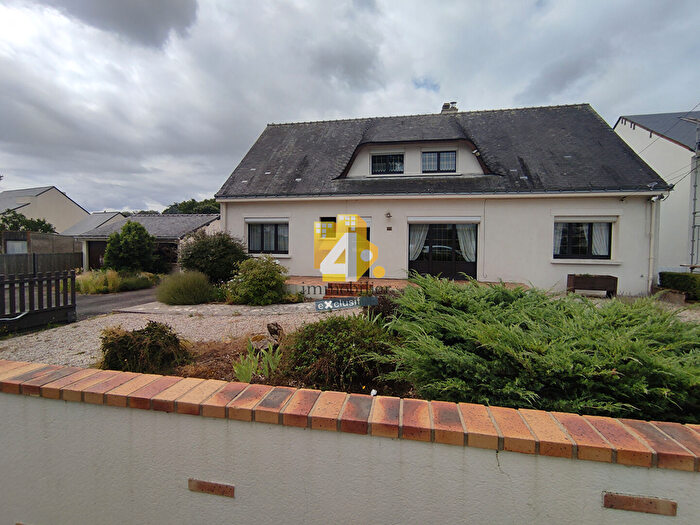 Maison 6 pièces à La Chapelle-des-Marais, à vendre