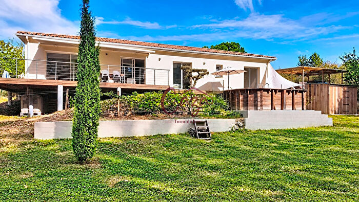 Maison 6 pièces à vendre à Saint-Caprais-de-Bordeaux