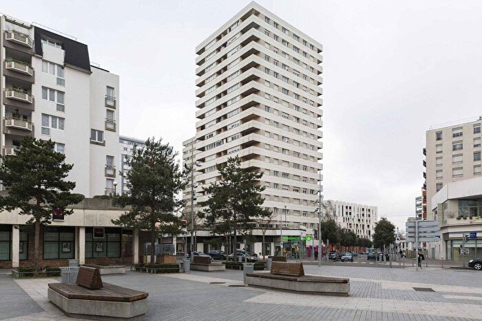 Les Mobiles-Maison de Santé, Épinay-sur-Seine : Appartement 1 pièce à louer