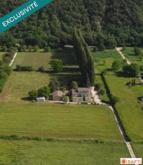 Valensole : Maison 14 pièces à vendre