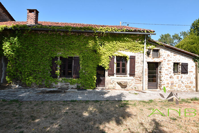 Maison 6 pièces à vendre à Saint-Mathieu