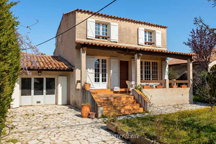 Maison à vendre - Marseille e , Sainte-Marguerite - 5 pièces - 4 chambres