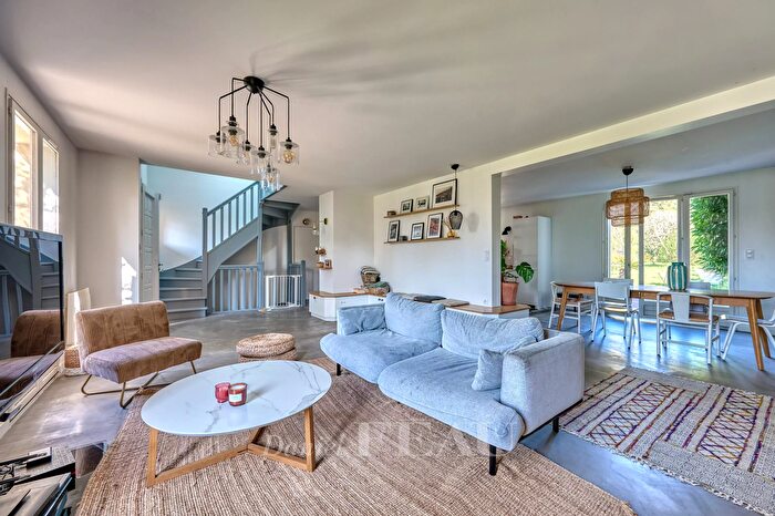 Maison à vendre - Saint-Cloud, Pasteur, Magenta - 7 pièces - 4 chambres