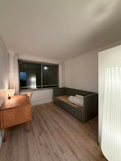 Appartement à louer - Vaillant-Sembat, Boulogne-Billancourt - 4 pièces - 3 chambres