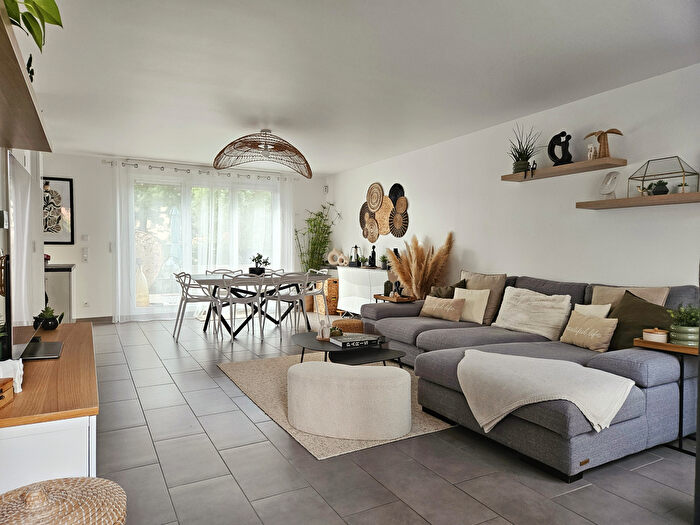 Maison 6 pièces à vendre - Villecresnes