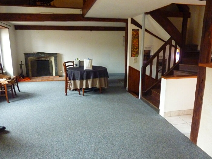 Appartement à louer - Montmorillon - 2 pièces - 1 chambre