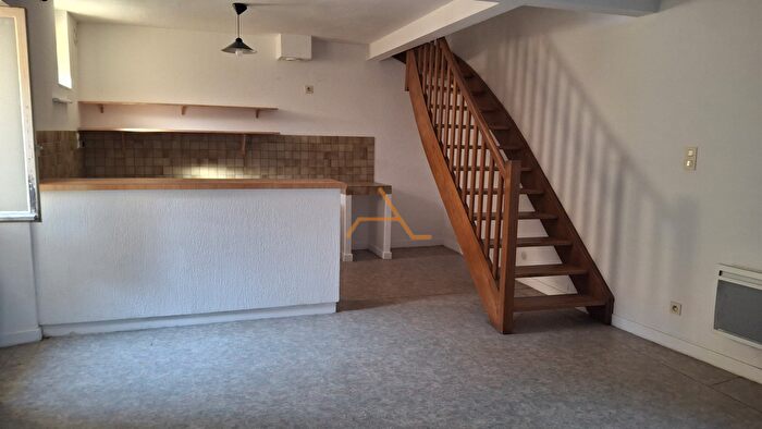 Appartement à louer - Valréas - 1 pièce - 1 chambre