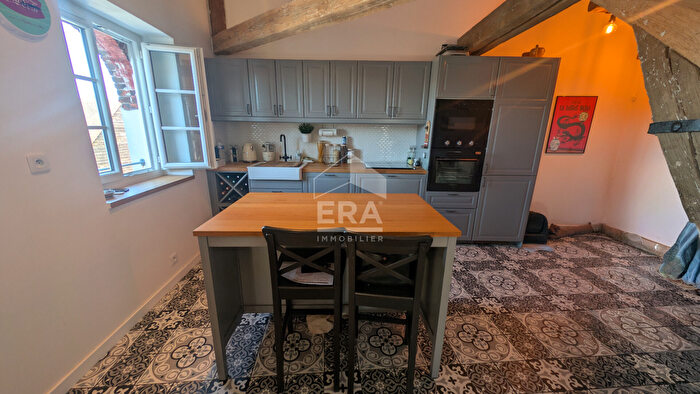 Nemours, Centre-ville : Appartement 3 pièces à vendre