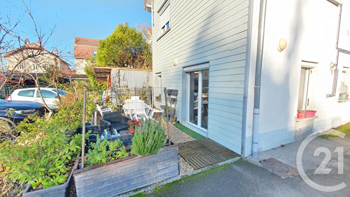 Appartement à louer - Besançon, Grette, Butte - 3 pièces - 2 chambres