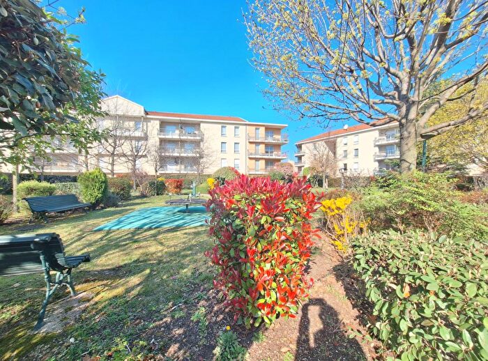 Appartement à louer - Beaumont - 3 pièces - 2 chambres