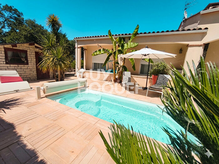 Villeneuve-de-la-Raho : Maison 5 pièces à vendre