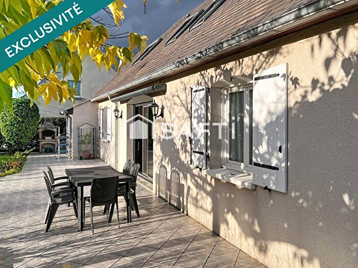 Maison à vendre - Chambray-lès-Tours - 6 pièces - 5 chambres