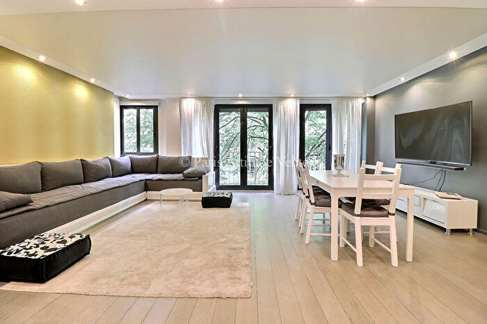 Appartement à vendre - Paris e , Passy, Maison de la Radio, Muette-Sud - 3 pièces - 2 chambres