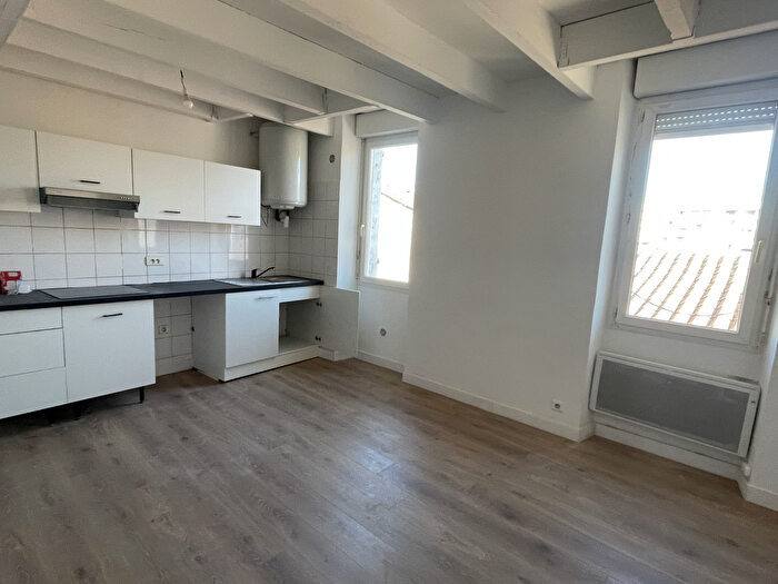 Appartement à vendre - Marseille e , Saint-Mauron - 3 pièces - 2 chambres