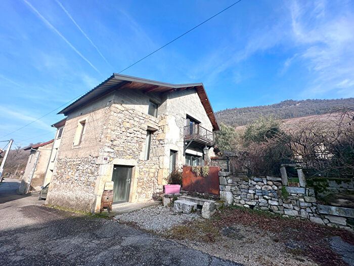 Maison à vendre - Jongieux - 5 pièces - 3 chambres