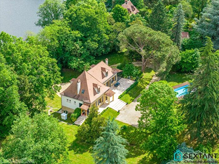 Maison 8 pièces à vendre - Varennes