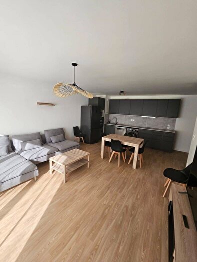 Appartement à louer - Edouard Vaillant, Bobigny - 5 pièces - 4 chambres