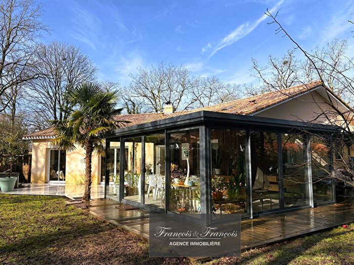 Maison à vendre - Basse-Goulaine - 8 pièces - 5 chambres