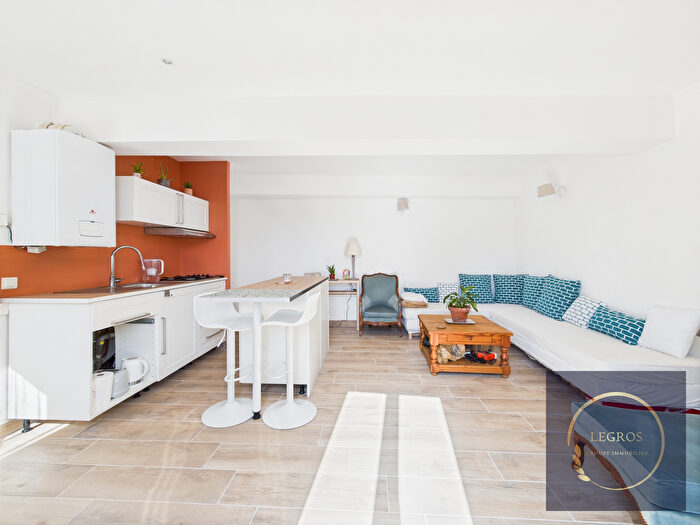 Appartement à louer - Eyragues - 2 pièces - 1 chambre