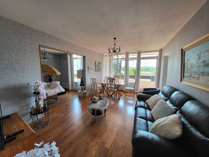 Appartement à vendre - Meythet - 4 pièces - 2 chambres