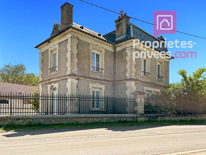 Maison 8 pièces à vendre à Dommartin-lès-Toul