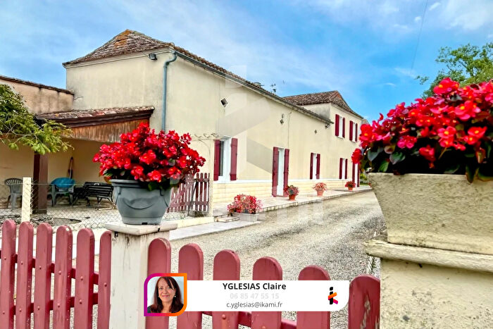 Maison à vendre - Thénac - 5 pièces - 4 chambres