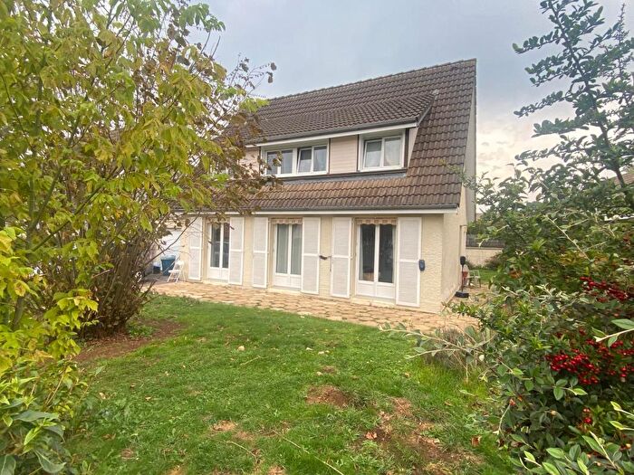 Maison à vendre - Alençon, Croix Mercier, Châtelet, Nord Lancrel - 5 pièces - 3 chambres