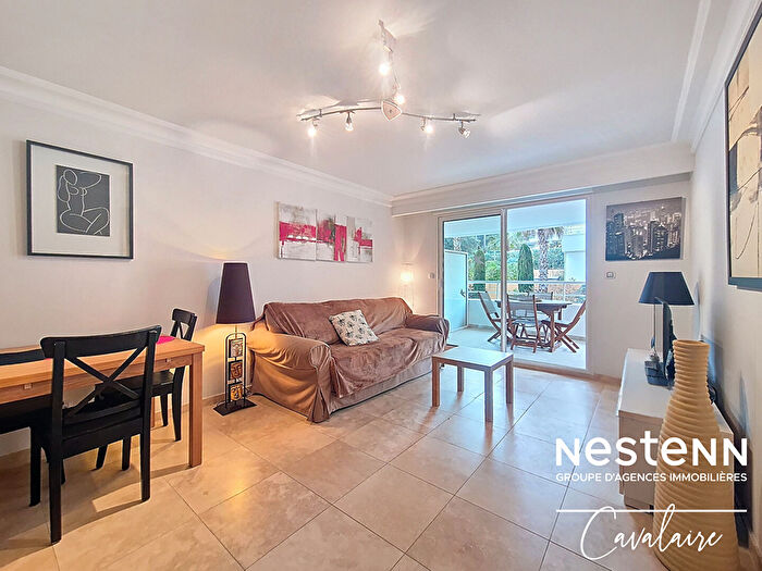 Appartement à vendre - Cavalaire-sur-Mer, Centre-ville - 2 pièces - 1 chambre