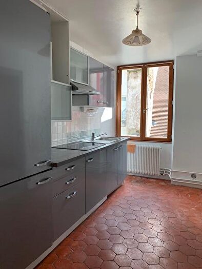 Chalon-sur-Saône, Centre-ville : Appartement 3 pièces à louer