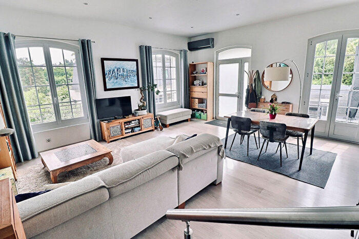 Appartement à vendre - Mareil-Marly - 5 pièces - 3 chambres