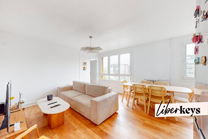 Appartement 3 pièces à Clamart, Jardin Parisien, à vendre
