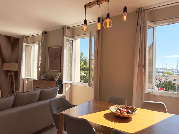 Cannes, Suquet : Appartement 2 pièces à vendre