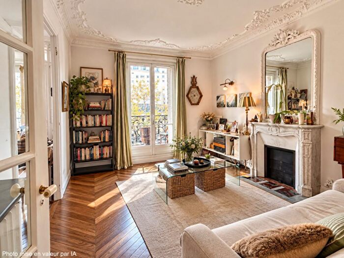 Appartement 4 pièces à vendre à Paris 15ème, Cambronne, Garibaldi