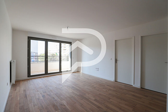 Appartement 2 pièces à louer - Clamart, Percy, Schneider