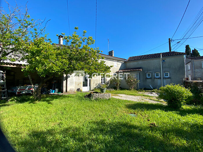 Maison 3 pièces à vendre à Sainte-Sévère