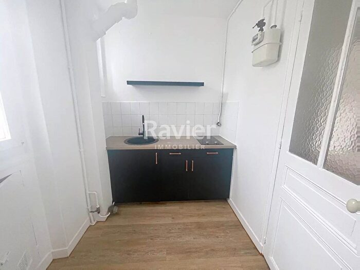 Appartement à louer - Auteuil Nord, Paris ème arrondissement - 2 pièces - 1 chambre