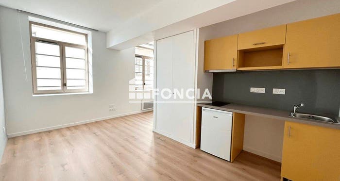 Appartement 1 pièce à louer à École Joseph Bara-Groupe scolaire Carnot-Hôtel de Ville, Agen