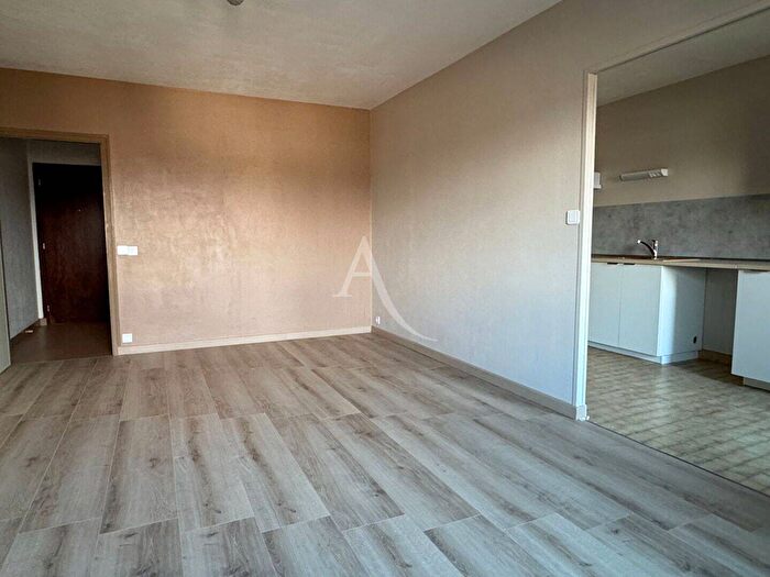 Appartement 1 pièce à Bourgeau, Romorantin-Lanthenay, à louer